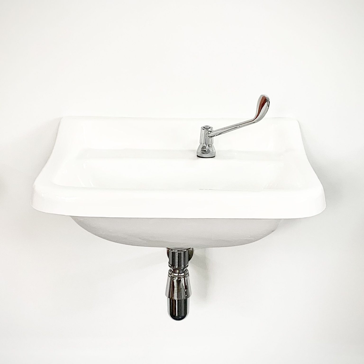 Picasso Medical Basin – De-Niche Finishing
